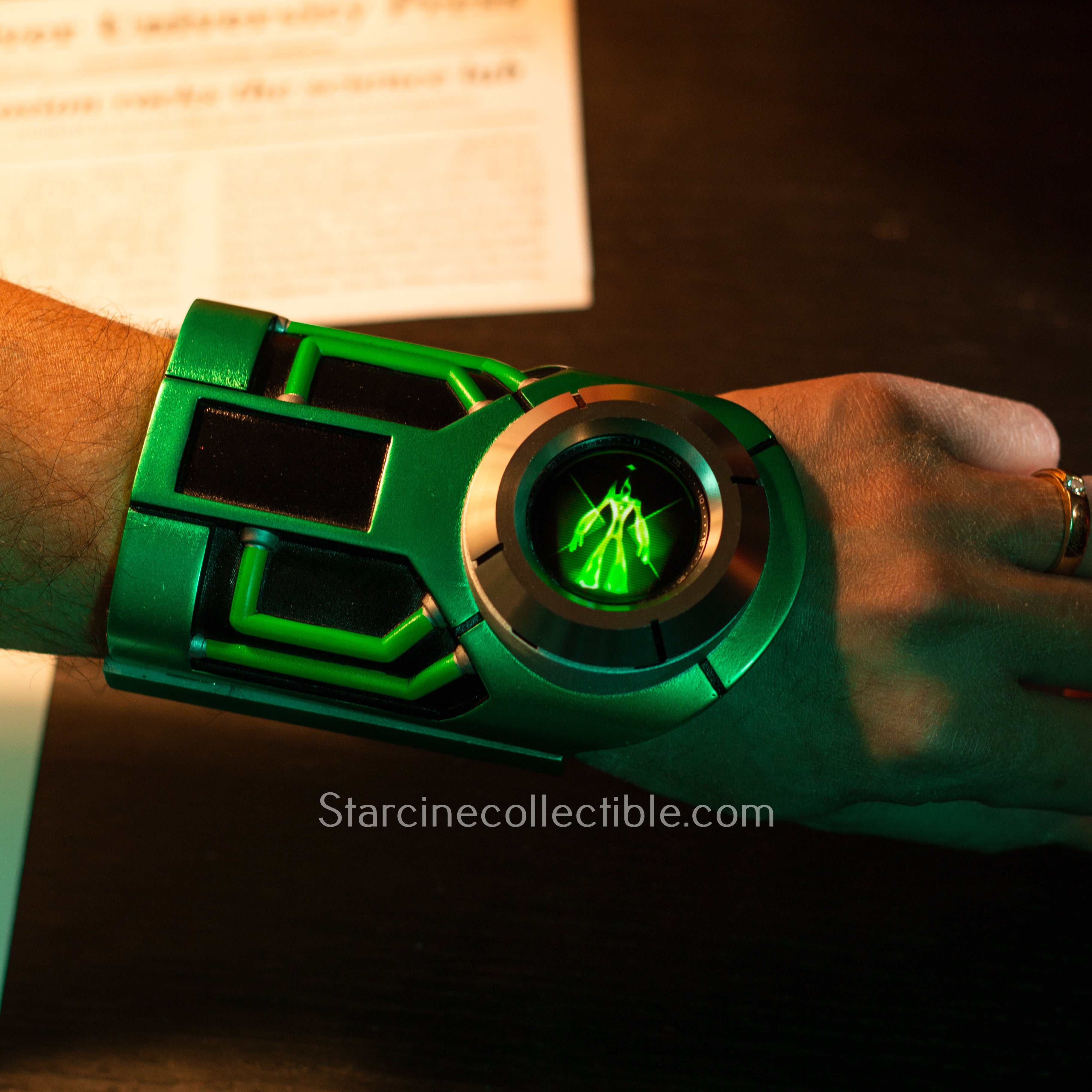 Ben 10: Ultimate Alien -The Ultimatrix Wearable Replica (Touch Sensing ...